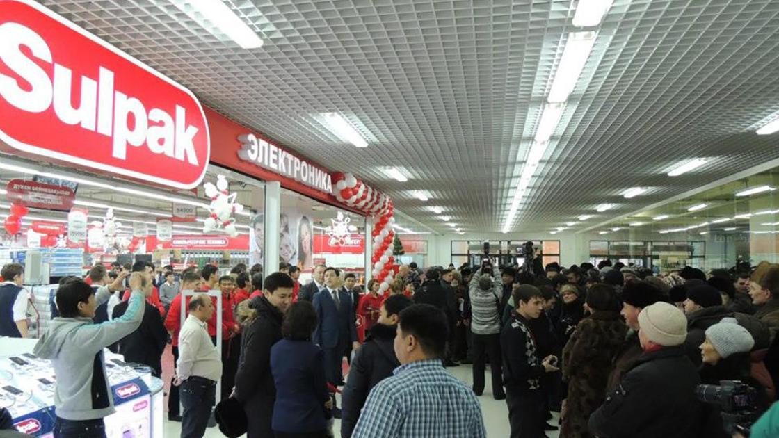 Сотрудники службы доставки Sulpak устроили забастовку в Алматы