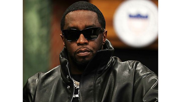 CNN: рэперу P. Diddy обвинили в насилии над несовершеннолетним актером ...